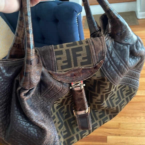 Fendi | Bags | Authentic Original Fendi Spy Bag Bought In 209 The ...